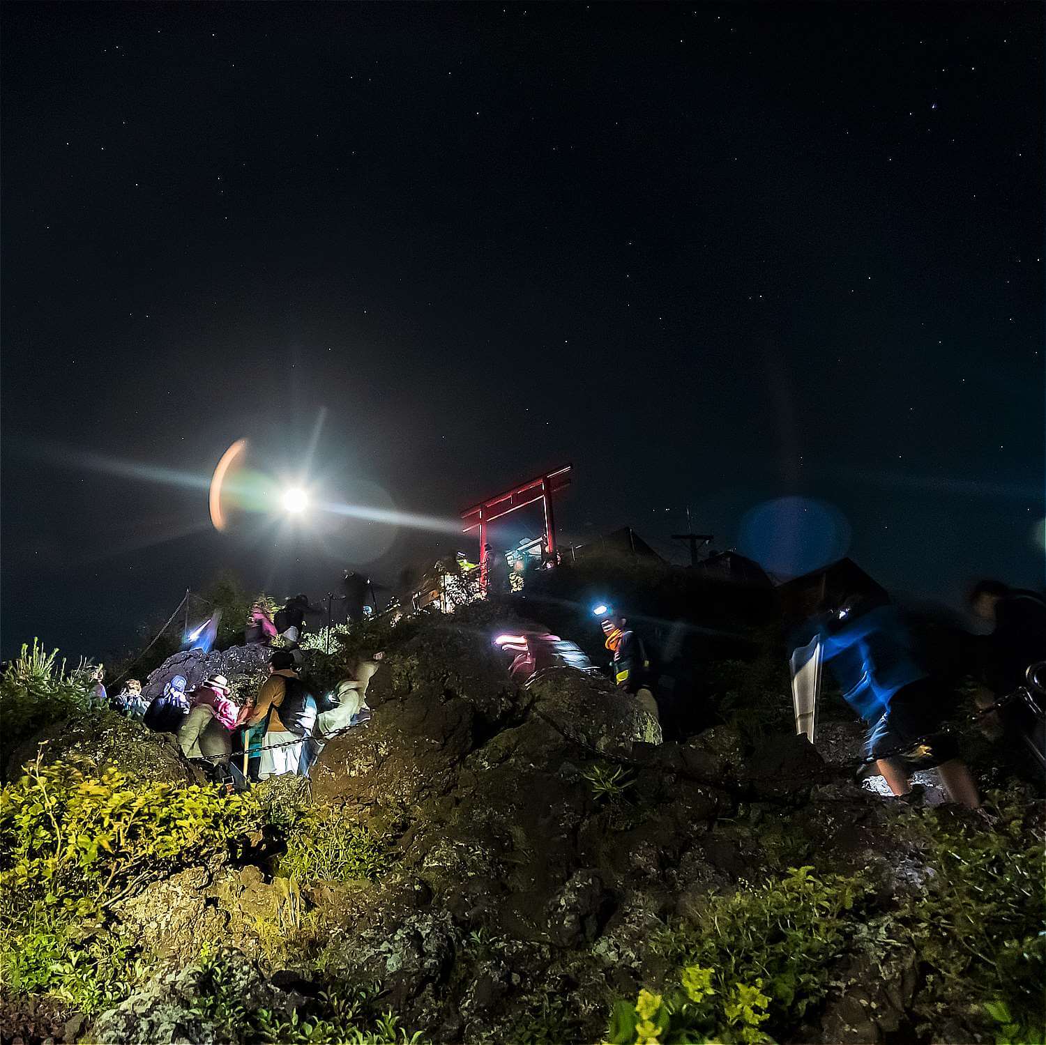 Photos: Climbing Mt. Fuji in the summer | JAPANICLE